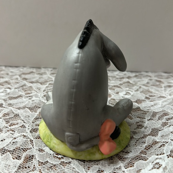 Disney | Art | Vintage Sitting Eeyore 35 Porcelain Winnie The Pooh ...
